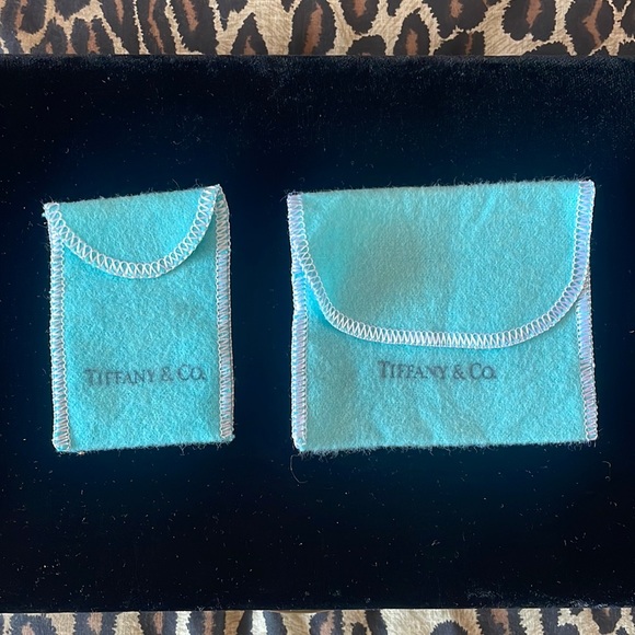 Tiffany & Co. | Jewelry | Tiffany Co Bundle2 Travel Fleece Envelope ...
